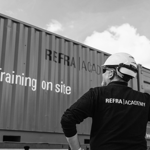 start en | Refra Innovations